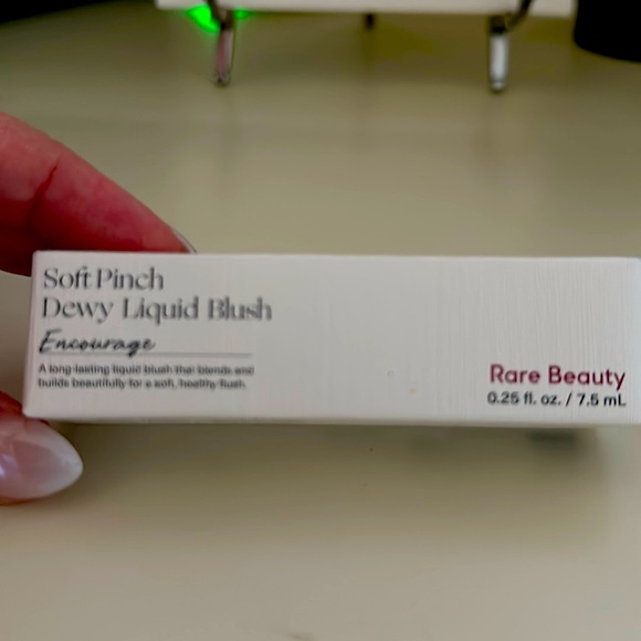 Rare Beauty | Makeup | Rare Beauty Encourage Soft Pinch Liquid Blush ...